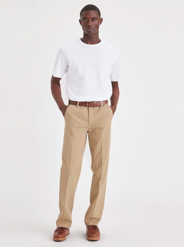 Chinos vs Khakis: The Real Difference and How to Wear Each